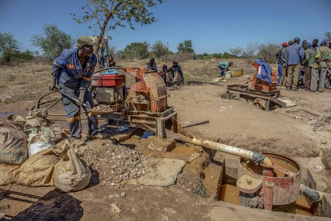 KAVANGO RESOURCES PLC EYES COMMERCIAL GOLD OPERATION IN ZIMBABWE ...